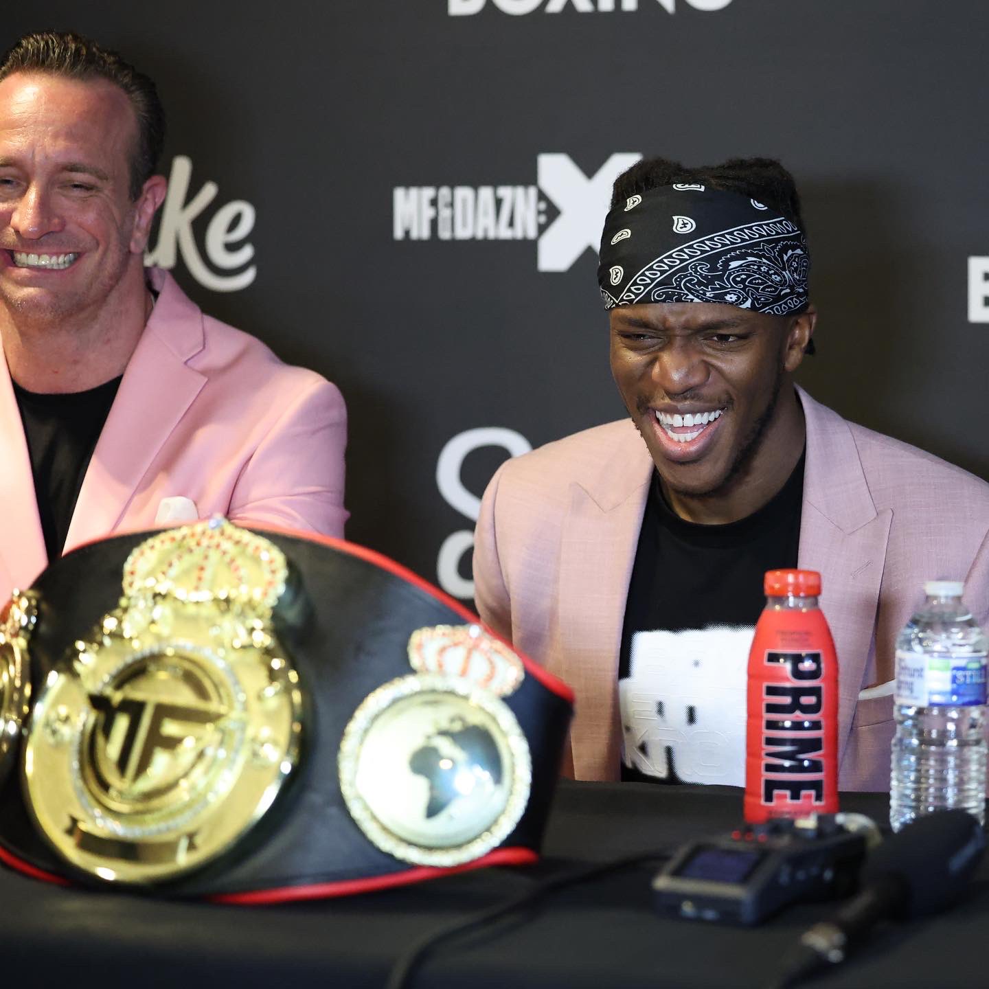 Celebrity Freakshow Shit-Boxing Thread - Page 8 - MMA Forum - UKFF